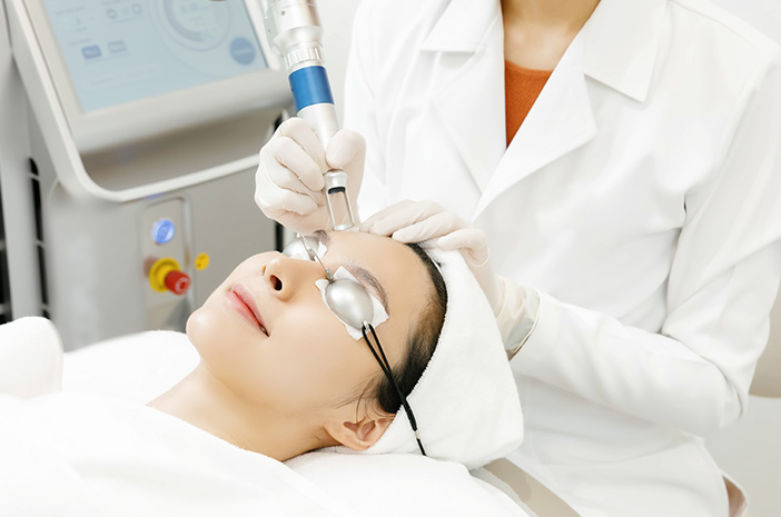 Laser Wajah: Solusi Kulit Cerah dan Mulus - Dermalight Aesthetic Clinic